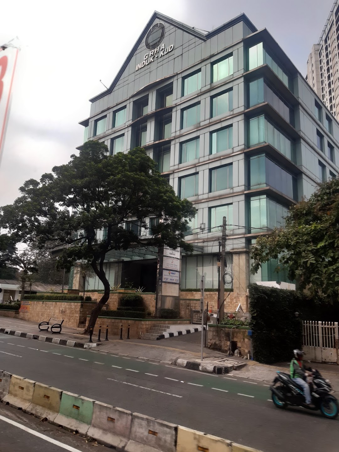 Graha Induk – KUD – Newman Pearsons